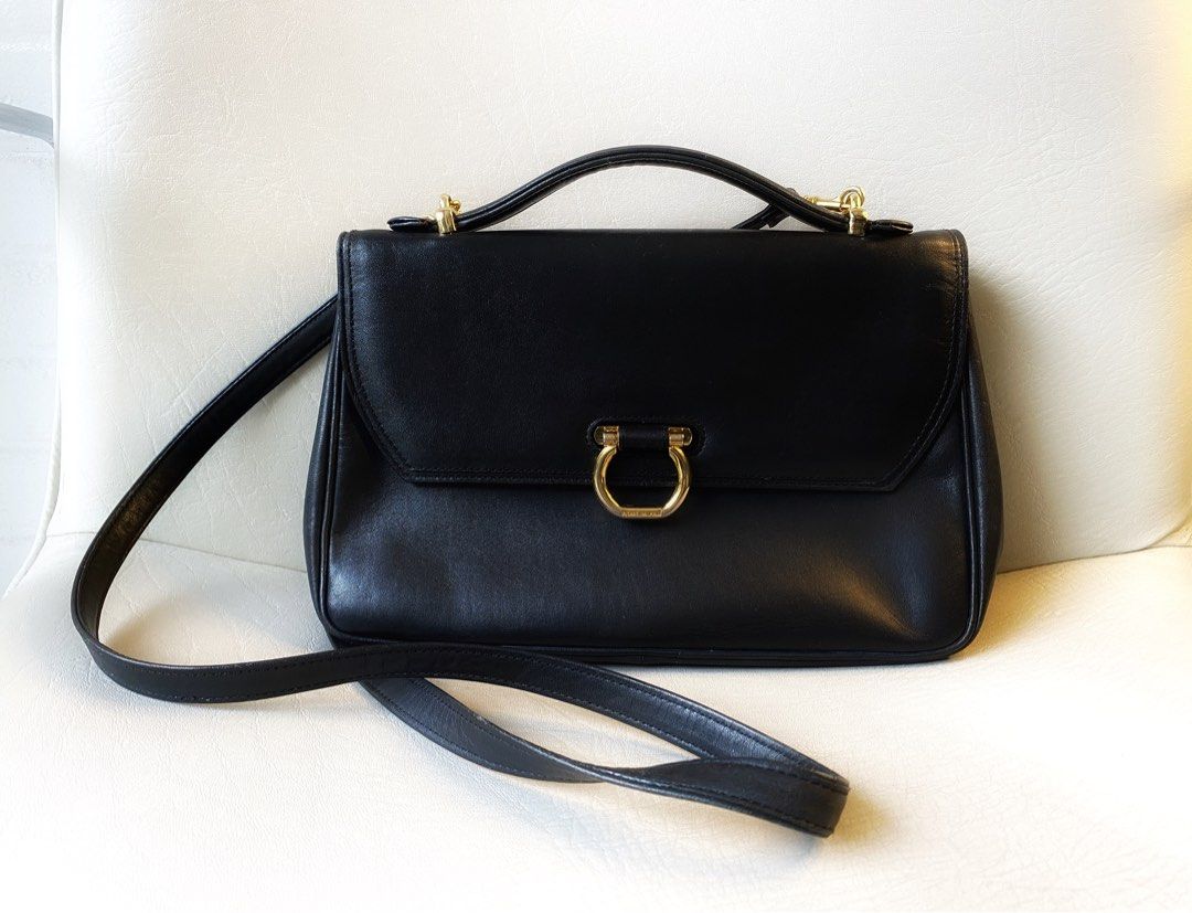 PIERRE BALMAIN LEATHER BAG, Luxury, Bags & Wallets on Carousell