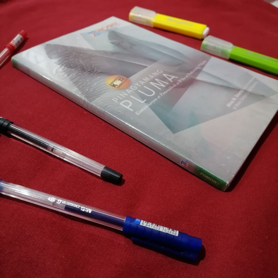 Pinagyamang Pluma Bundle (Komunikasyon at Pananaliksik sa Wika at ...