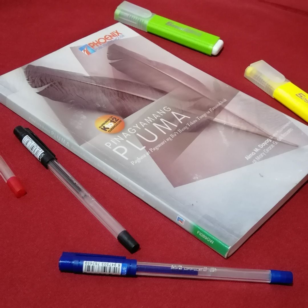 Pinagyamang Pluma Bundle (Komunikasyon at Pananaliksik sa Wika at Kulturang Pilipino & Pagbasa ...