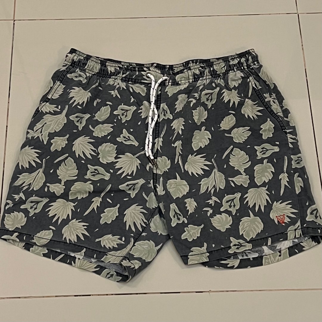 Printed Mooks Shorts, Men's Fashion, Bottoms, Shorts on Carousell