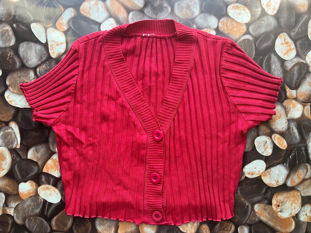 Red ribbed top, Women's Fashion, Tops, Shirts on Carousell