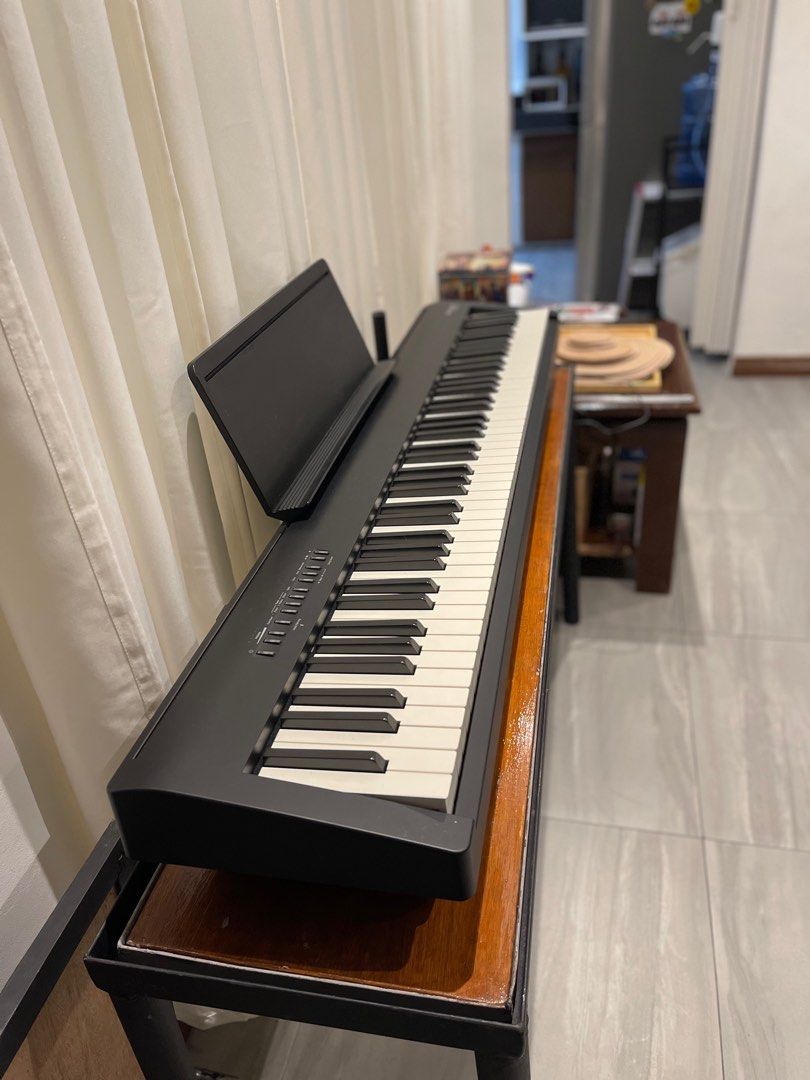 Roland FP30X Mint Condition with stand, Hobbies & Toys, Music & Media ...
