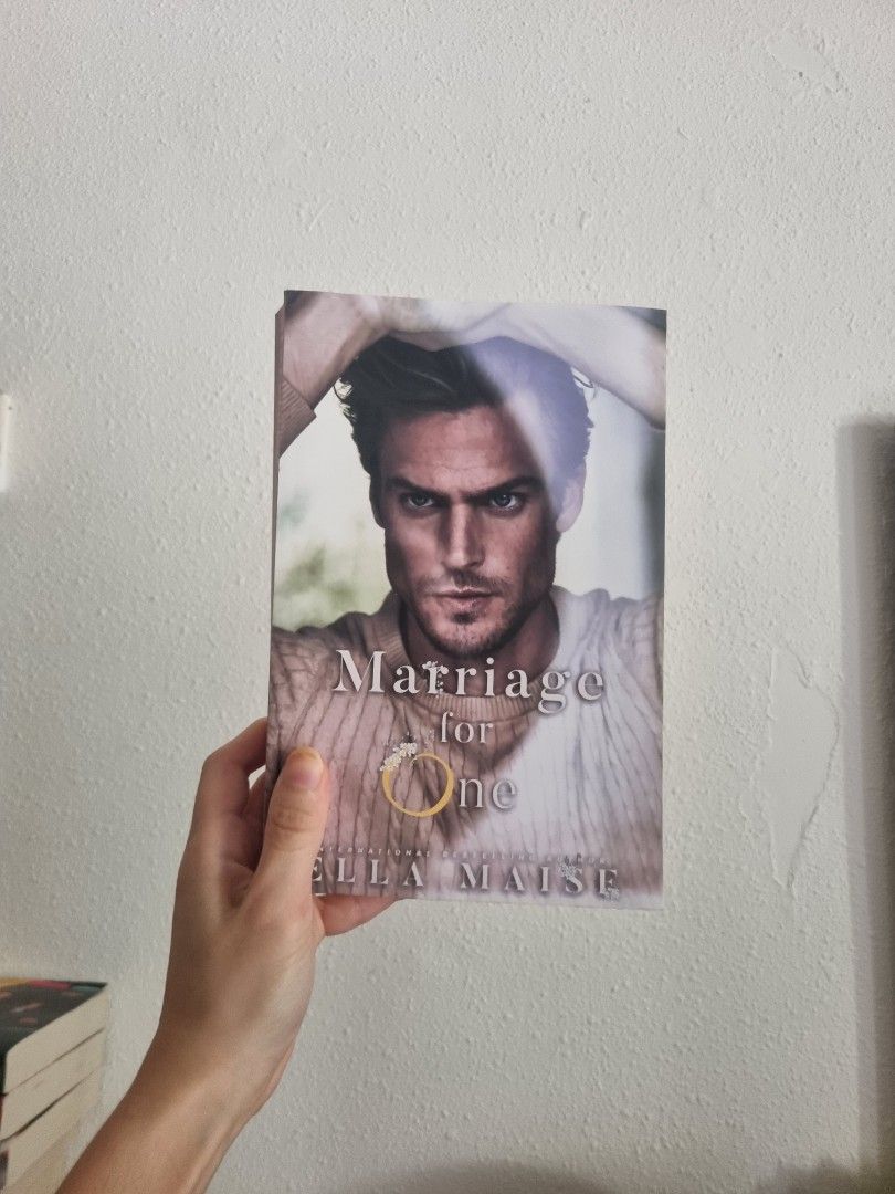 Romance / Fiction Books (various titles), Hobbies & Toys, Books & Magazines, Fiction & Non ...