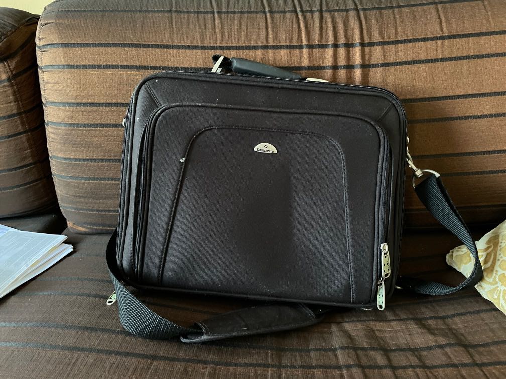 Samsonite Laptop Bag, Computers & Tech, Parts & Accessories, Laptop ...
