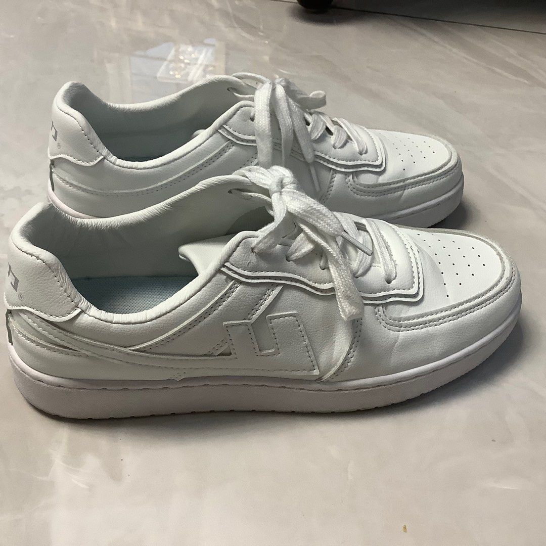 Shanghai Warrior white lace up men sneaker shoes size 43 simple basic ...