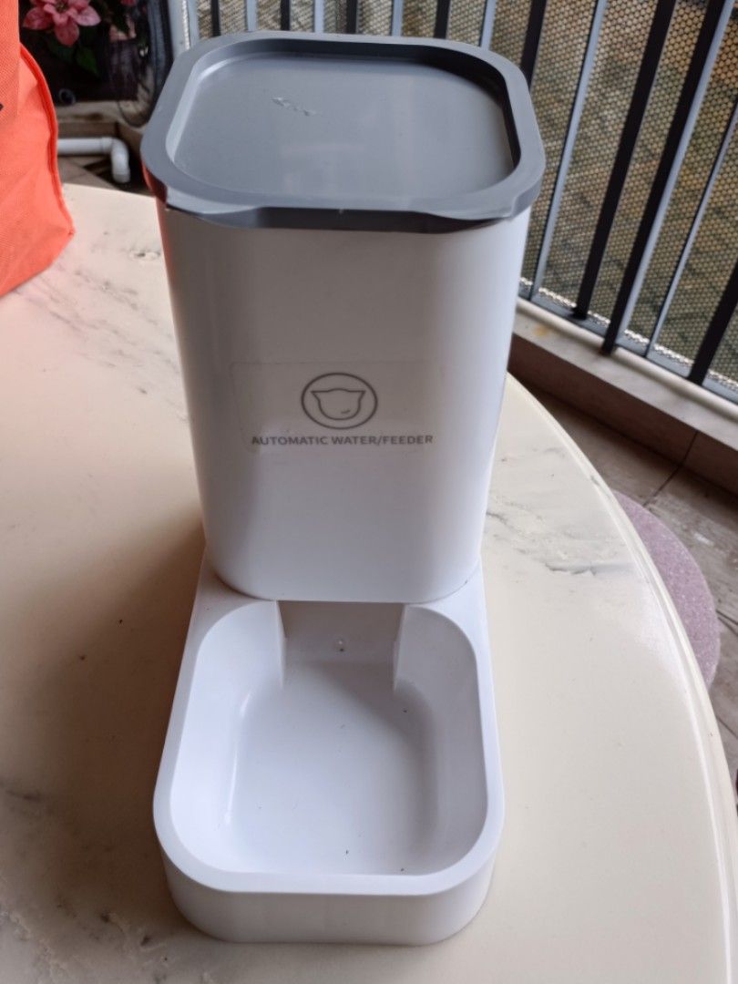 Simple Pet Food Water feeder Manual Cat Dog, Pet Supplies, Homes & Other Pet Accessories on ...