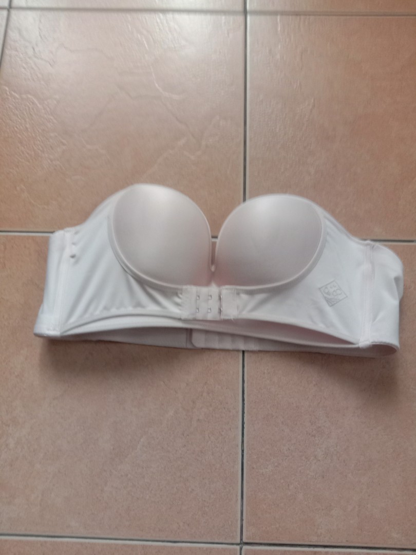 SKIN TONE STRAPLESS BRA (BIG SIZE), Women's Fashion, Undergarments ...