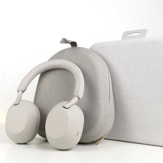 Sony XM5 Silver Sony WH-1000XM5 Silver Wireless Noise Cancelling ...