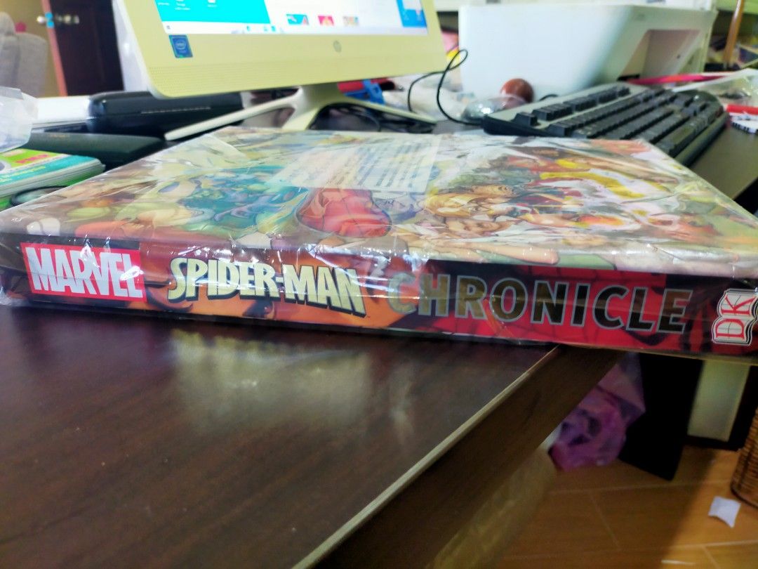 Spider Man Chronicle : A year by year visual history- Hardcover ...
