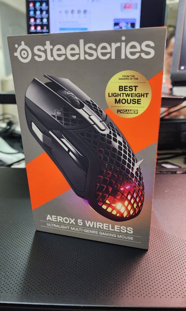 Steelseries AEROX 5 wireless ultralight multi genre gaming mouse on ...