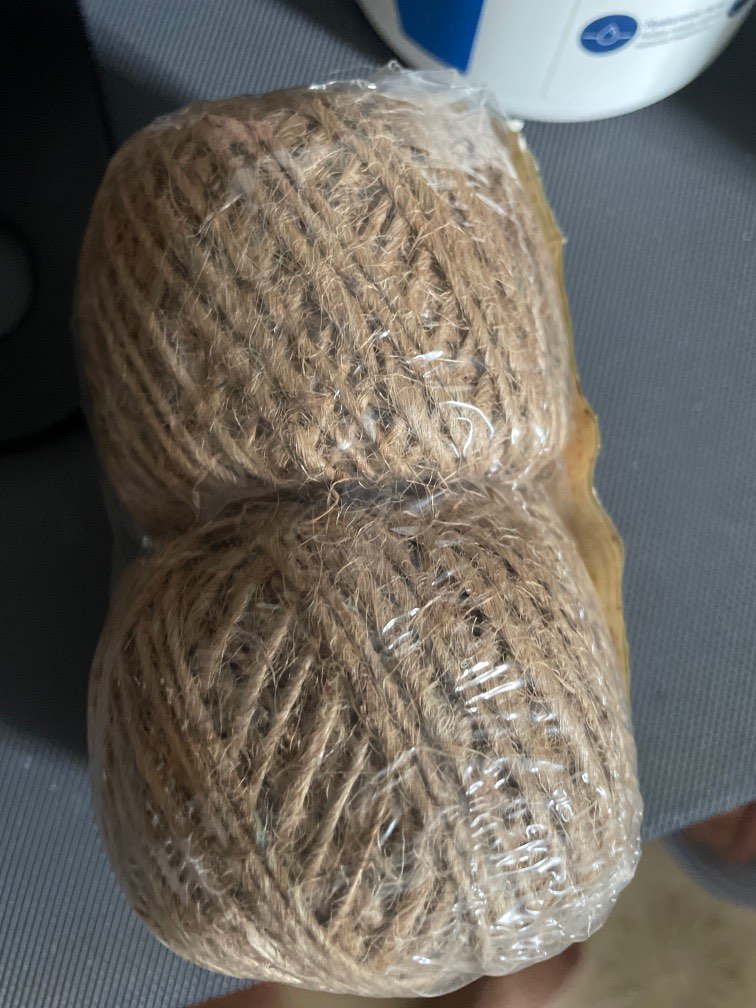 String from daiso, Hobbies & Toys, Stationery & Craft, Other Stationery ...