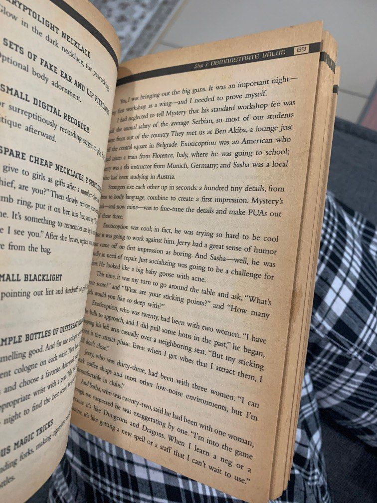 Neil Strauss Peacocking