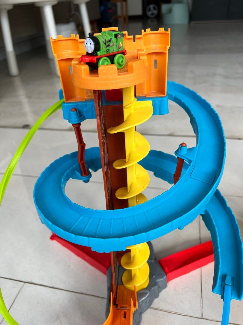 Thomas minis train set, Hobbies & Toys, Toys & Games on Carousell