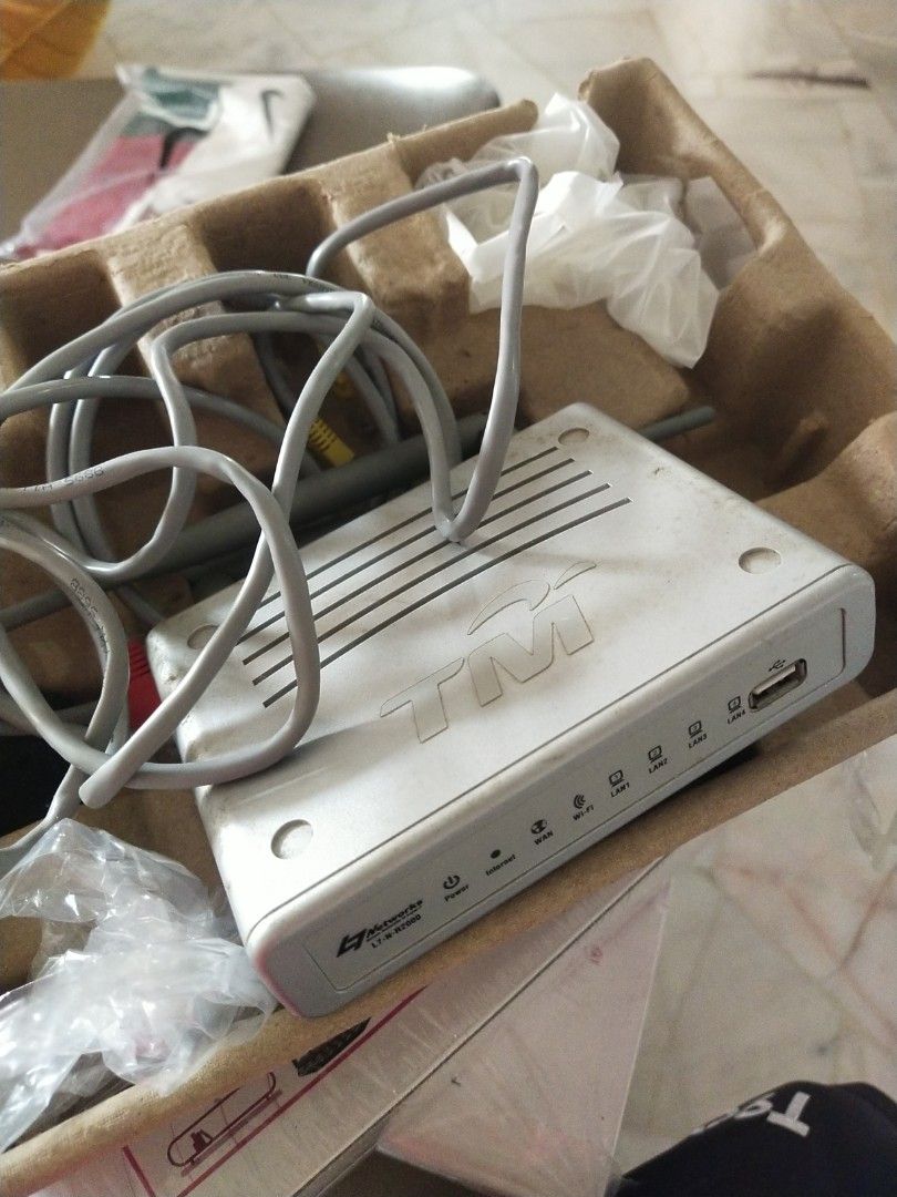 Tm modem router Wi-Fi wireless, Computers & Tech, Parts & Accessories ...