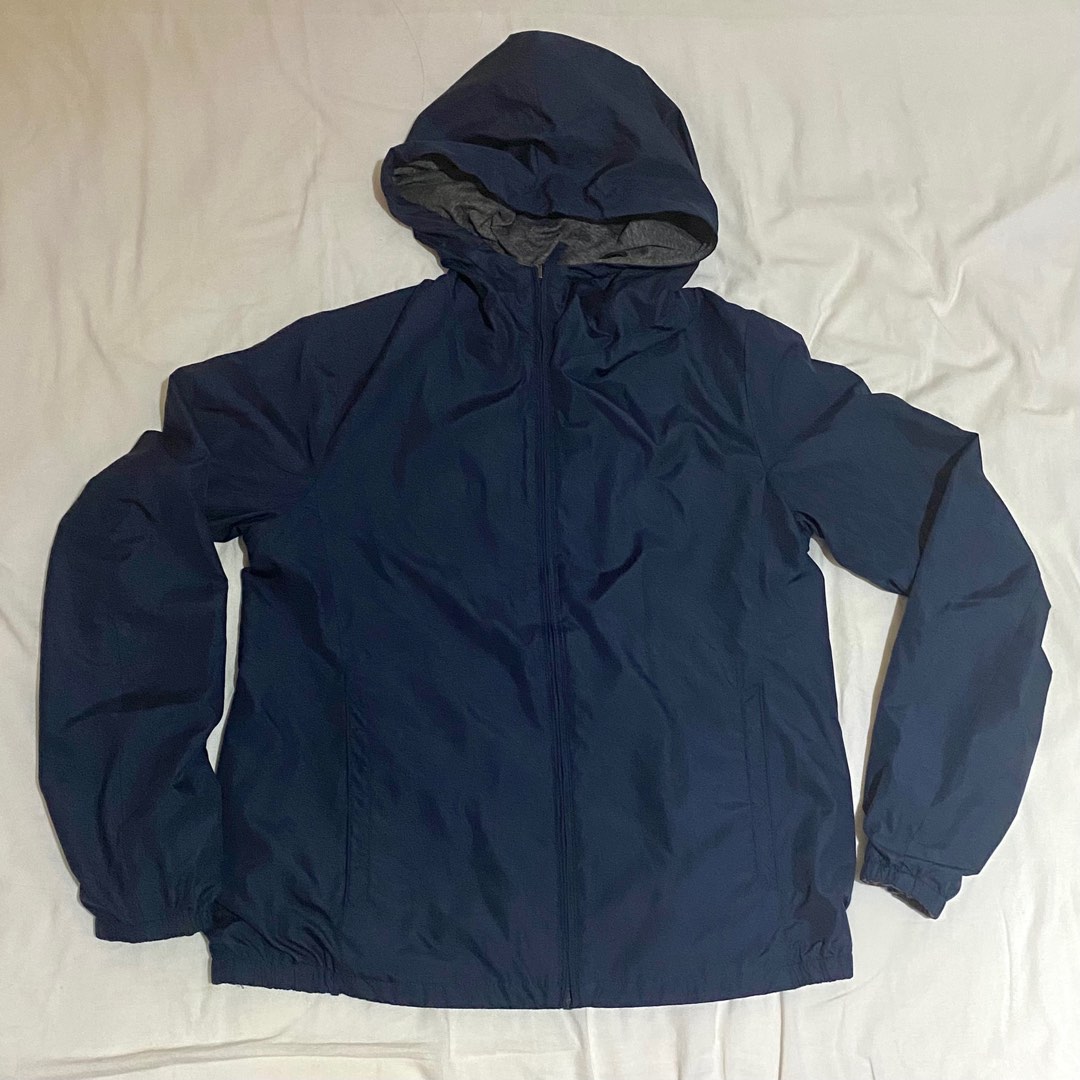 uniqlo reversible parka, Women's Fashion, Coats, Jackets and Outerwear ...