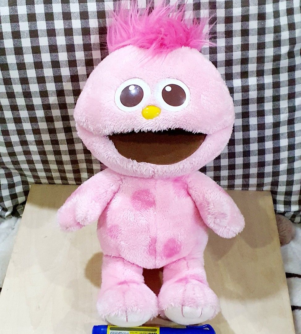 USJ Sesame Street Moppy plush 36cm, Hobbies & Toys, Toys & Games on ...