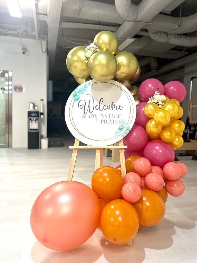 Welcome signage with balloon garland for Birthdays, Shop opening, Baby ...