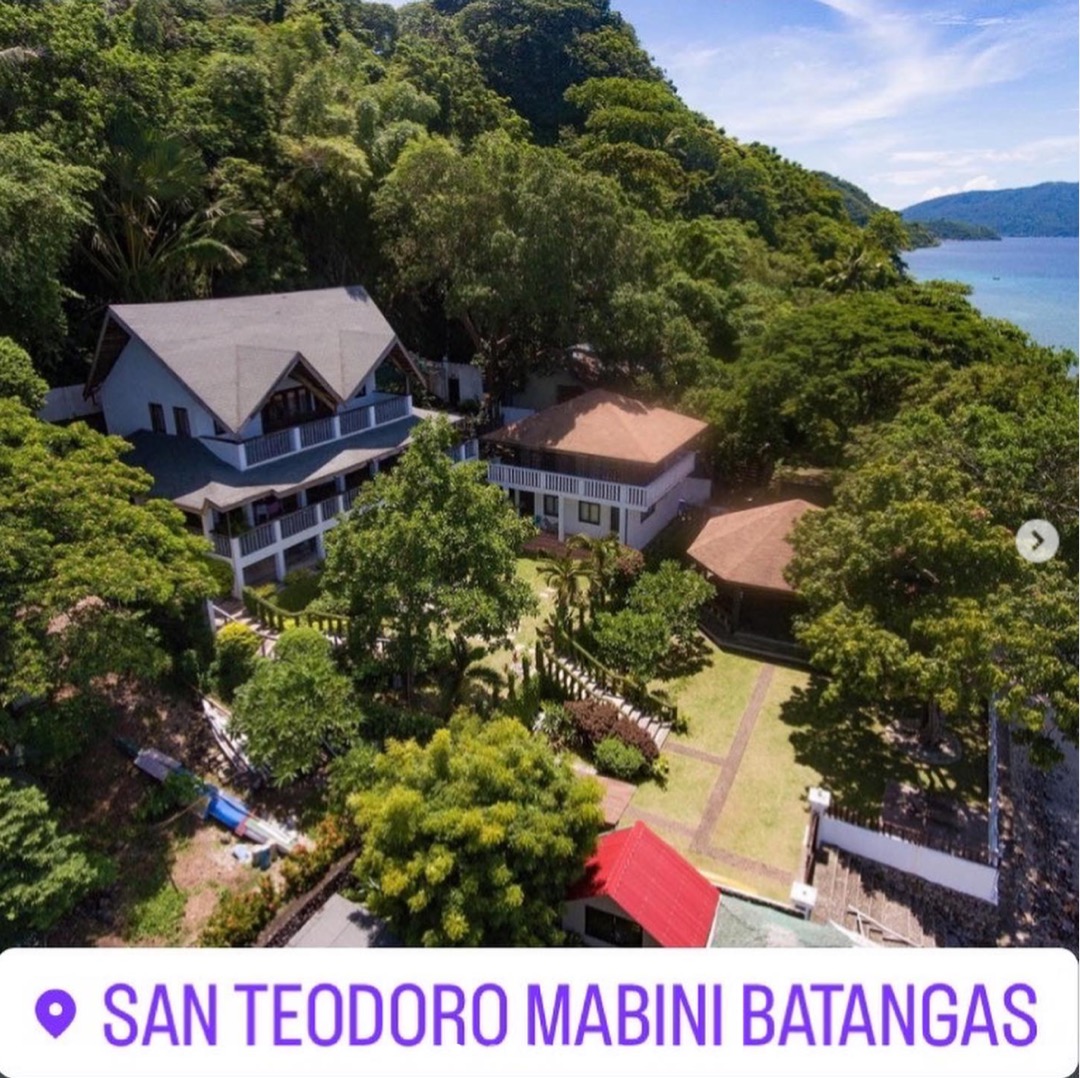 White Sand Beachfront Resthouse in Batangas, Property, For Sale, House ...