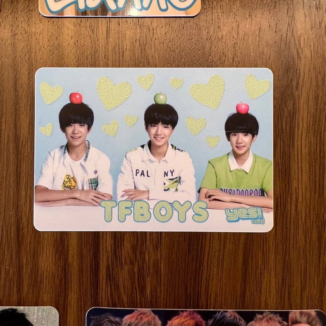 Yes card yescard 香港明星 台灣明星 韓星 絕版 夜光卡 膠卡 硬卡 鍾一憲 麥貝夷 陳偉霆 江若琳 鍾嘉欣 韓庚 鄧麗欣 SHE 田馥甄 棒棒堂 王子 敖犬 TFBOYS 王 ...