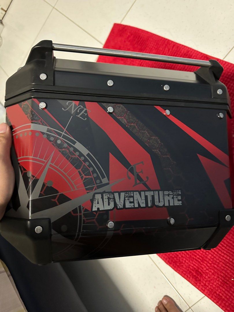 42 Litre Givi Outback Trekker Top Box with Kappa back rest, Motorcycles ...