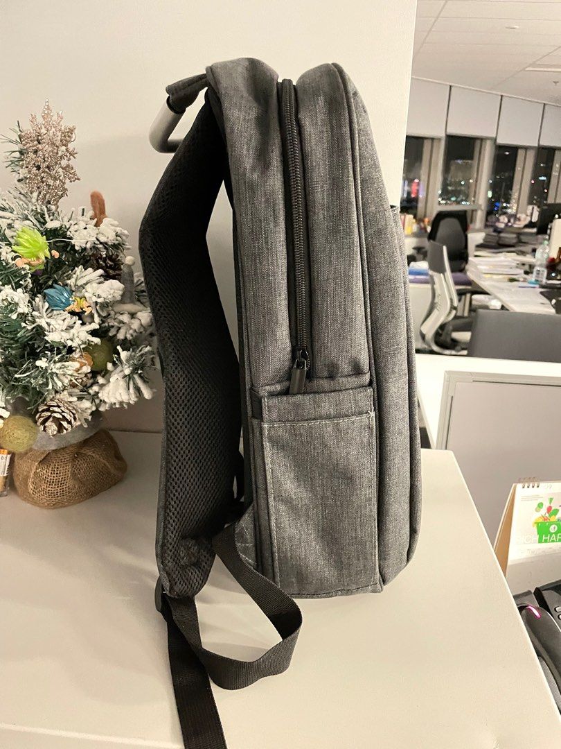微軟 Microsoft 背囊 背包 Backpack, 男裝, 袋, 背包 - Carousell