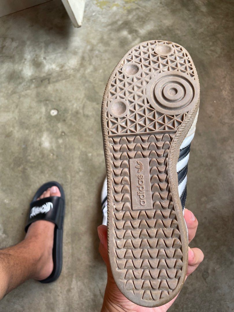 Adidas samba og back logo, Men's Fashion, Footwear, Casual shoes on ...