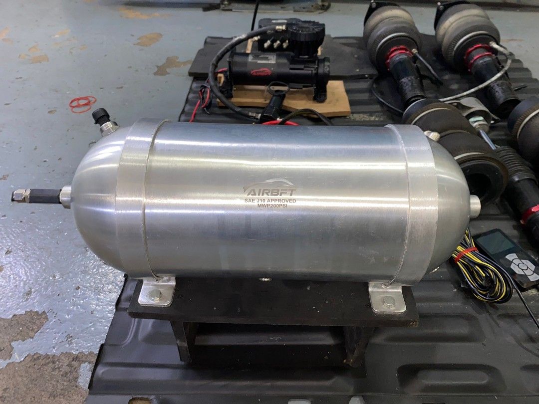 Airbft air suspension for touran 1.4,scirocco 1.4 and golf 1.4, Car Accessories, Accessories on ...