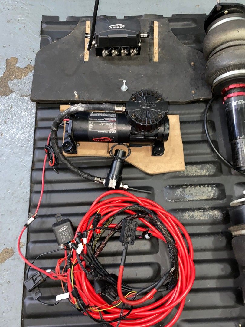 Airbft air suspension for touran 1.4,scirocco 1.4 and golf 1.4, Car Accessories, Accessories on ...