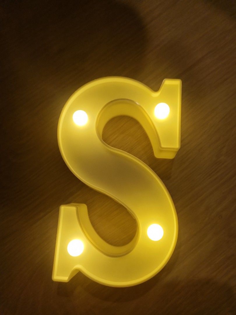 Alphabet LED light signs, Hobbies & Toys, Stationery & Craft, Occasions ...