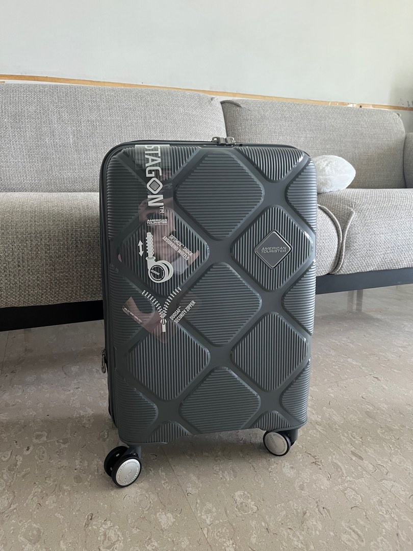 American Tourister Instagon Spinner 55/20 (Cabin sized), Hobbies & Toys ...