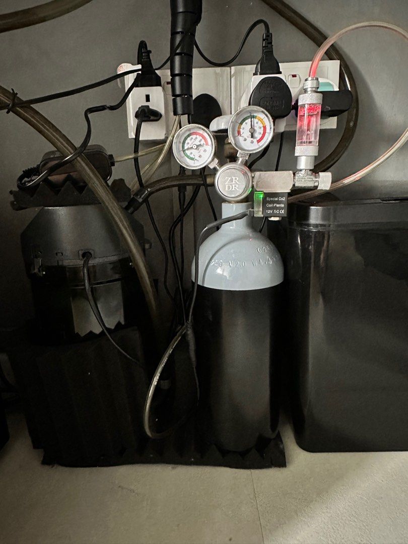 Aquarium filter chiller n co2, Pet Supplies, Homes & Other Pet Accessories on Carousell