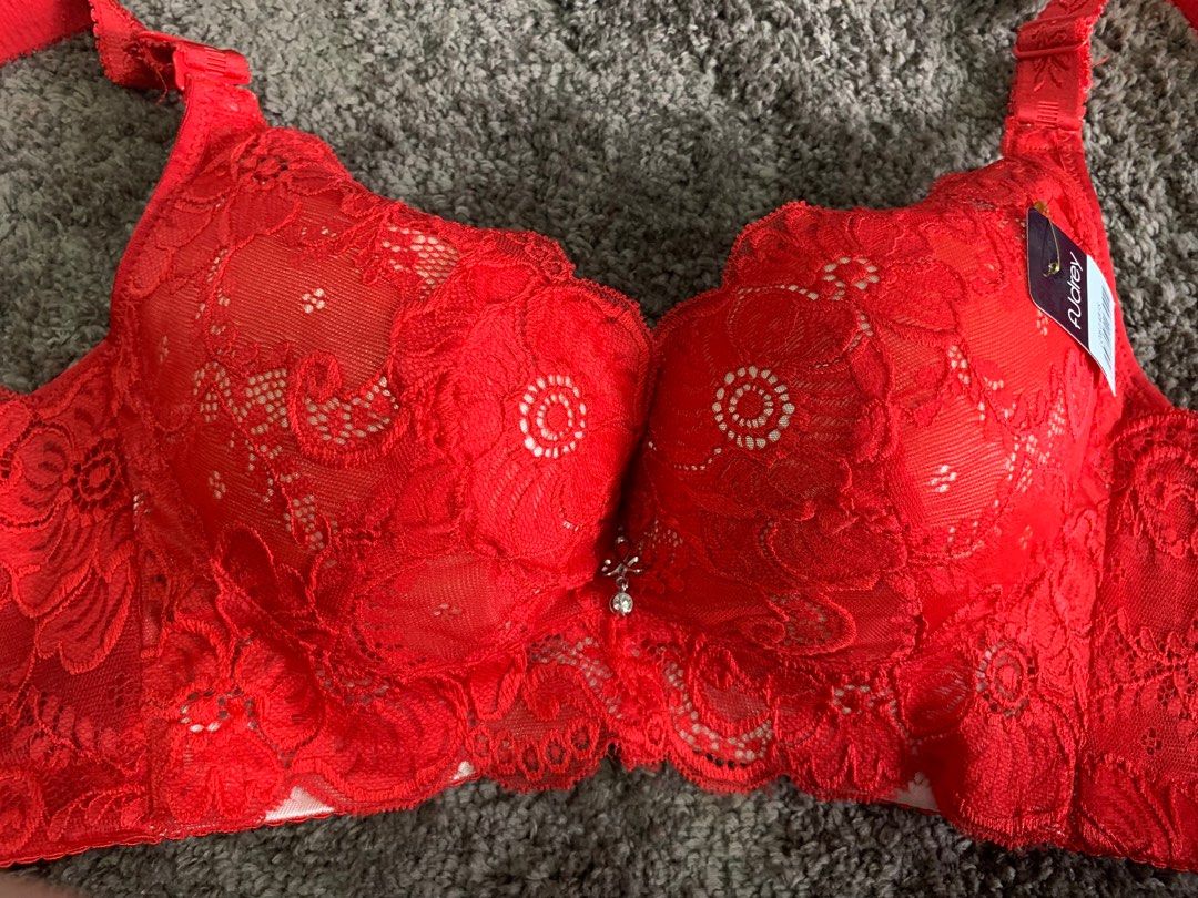 AUDREY BRA, Women's Fashion, New Undergarments & Loungewear on Carousell