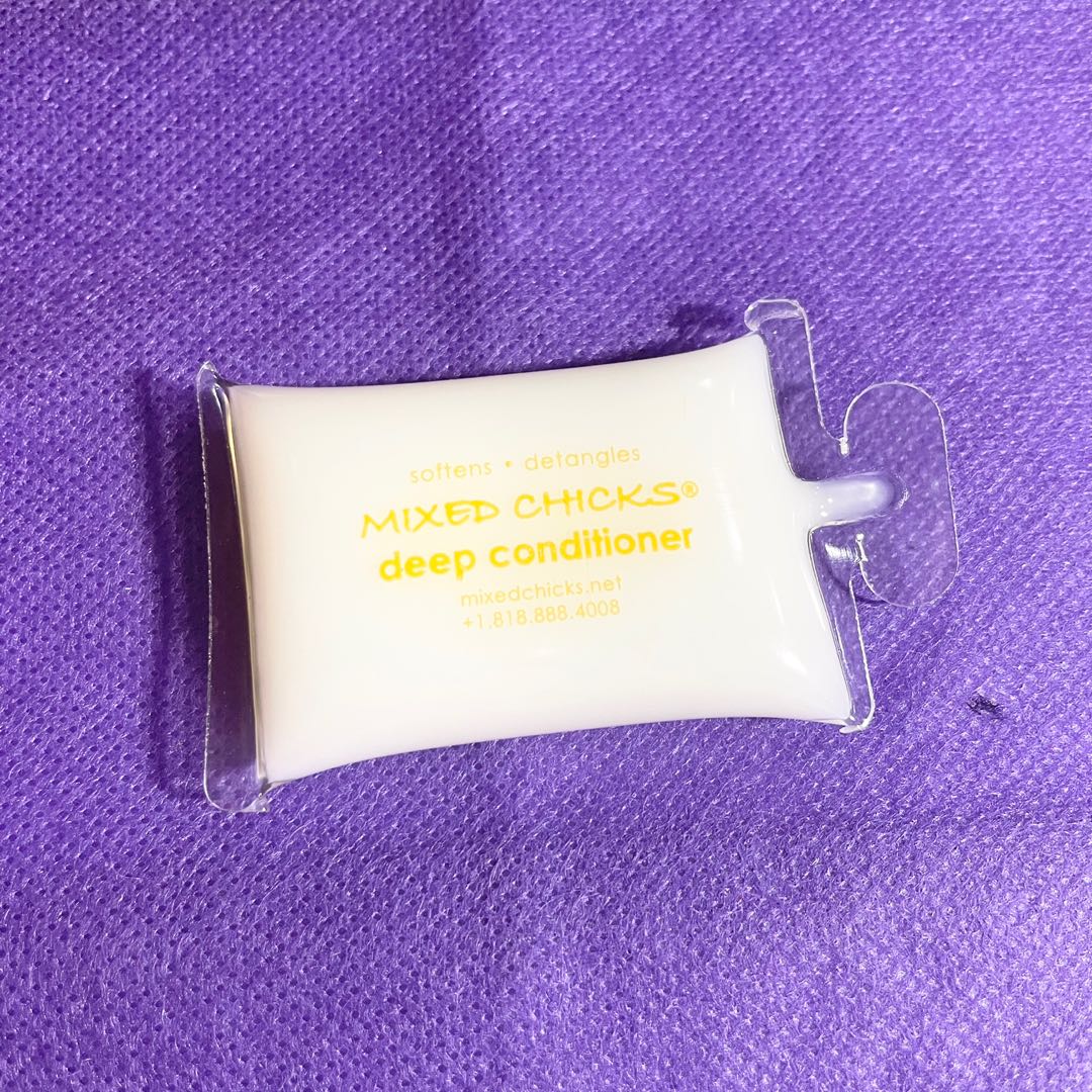 AUTHENTIC Mixed chicks deep conditioner softens detangles sachet ...