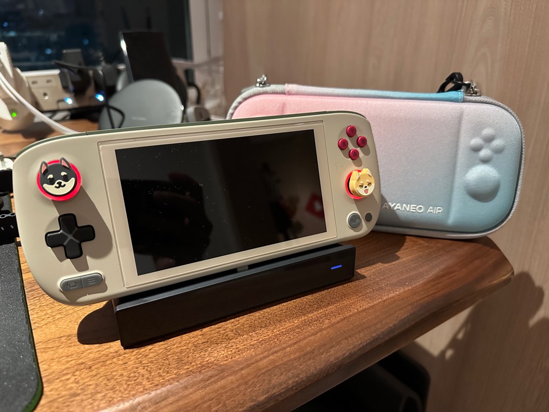 AYANEO Air Pro 5825U 16G 1TB (retro power) pre loved, Video Gaming ...