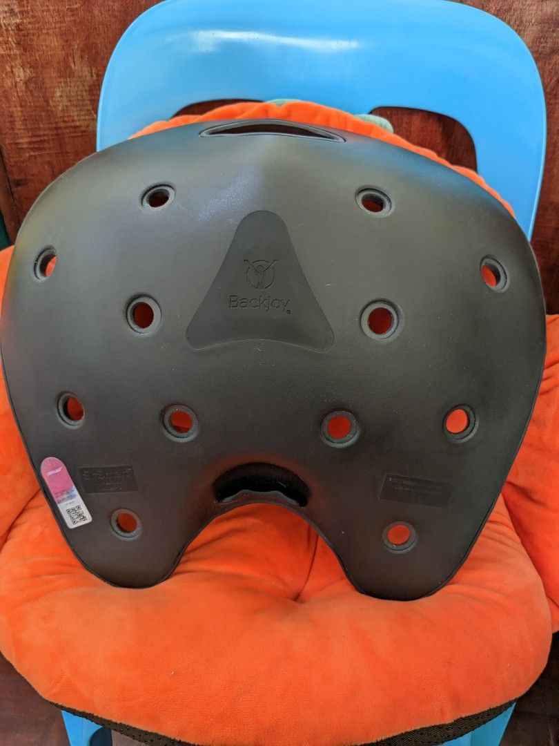 Backjoy Posture Core Seat Cushion, Health & Nutrition, Braces, Support ...