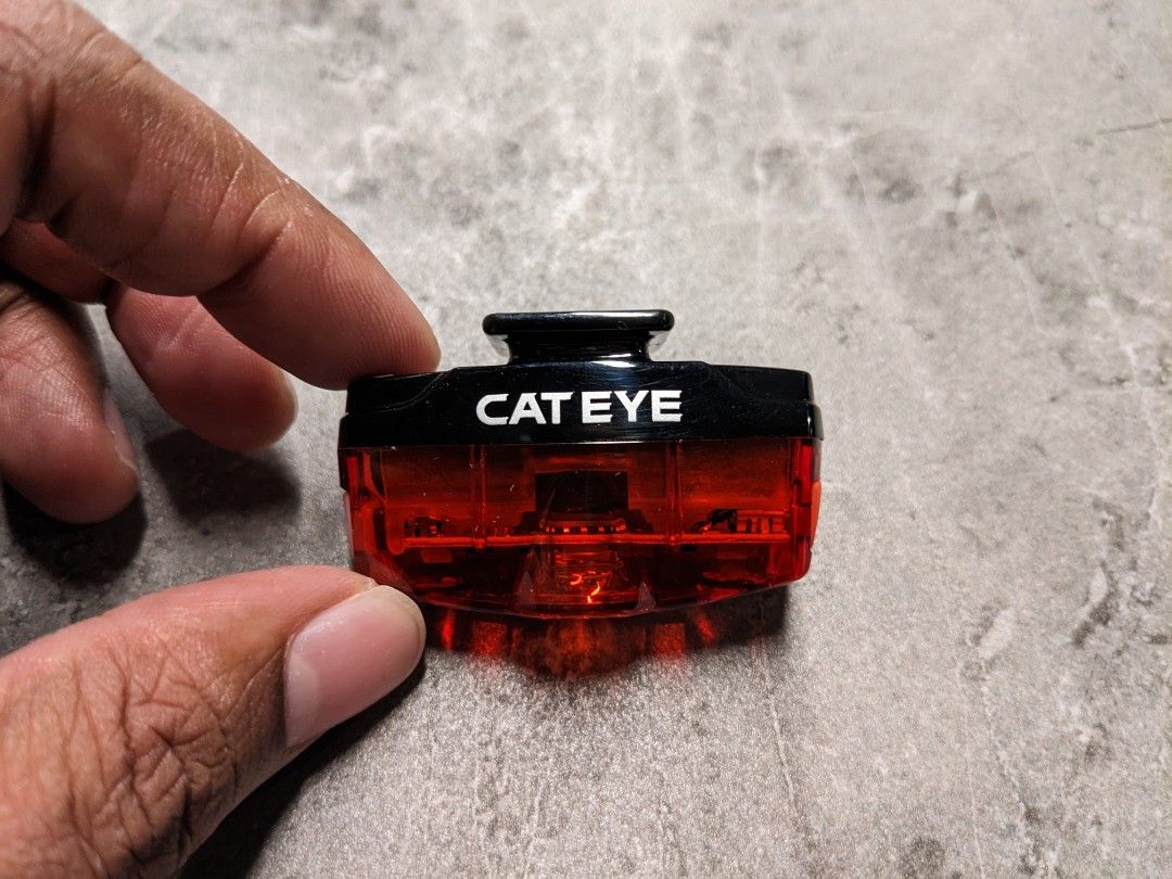 Cat Eye X Brompton Rapid Mini Saddle Mounted Light, Sports Equipment ...