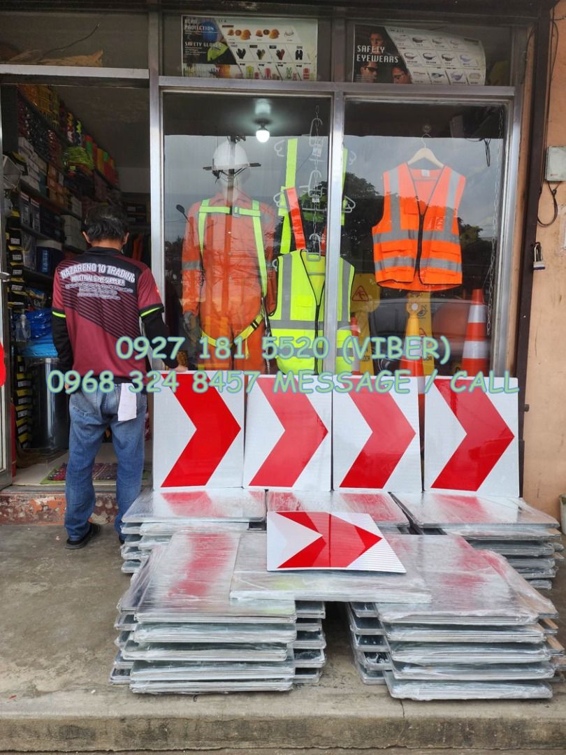 chevron signage, Commercial & Industrial, Industrial Equipment on Carousell