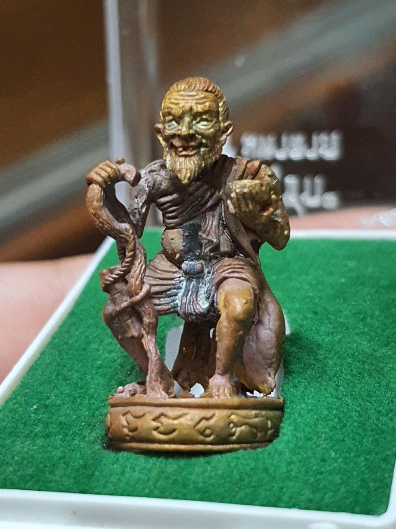 Chuchok Thai Amulet, Hobbies & Toys, Memorabilia & Collectibles ...