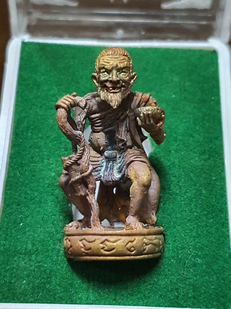 Chuchok Thai Amulet, Hobbies & Toys, Memorabilia & Collectibles ...