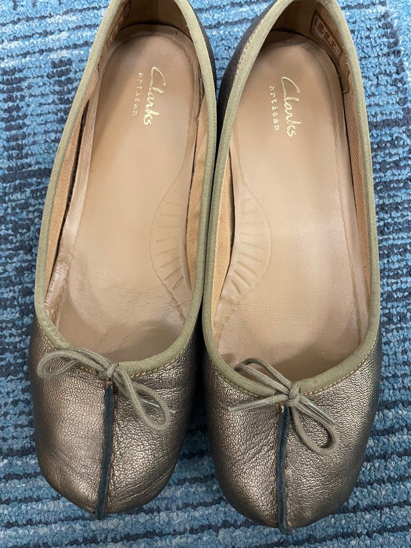 Clarks Flat Covered Shoes, Luxury, Sneakers & Footwear on Carousell