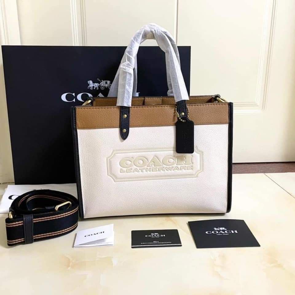 COACH Field Tote 30, Women's Fashion, Bags & Wallets, Tote Bags on ...