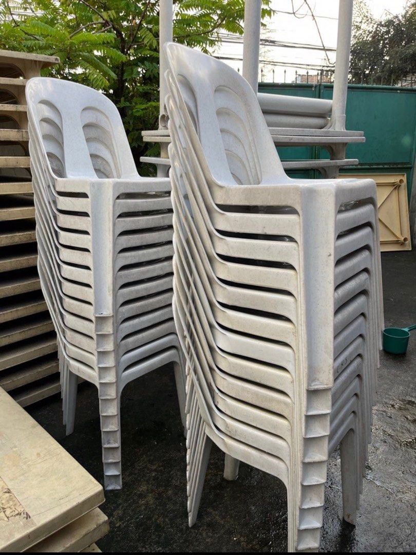 Cofta Ruby Chairs, Furniture & Home Living, Furniture, Chairs on Carousell