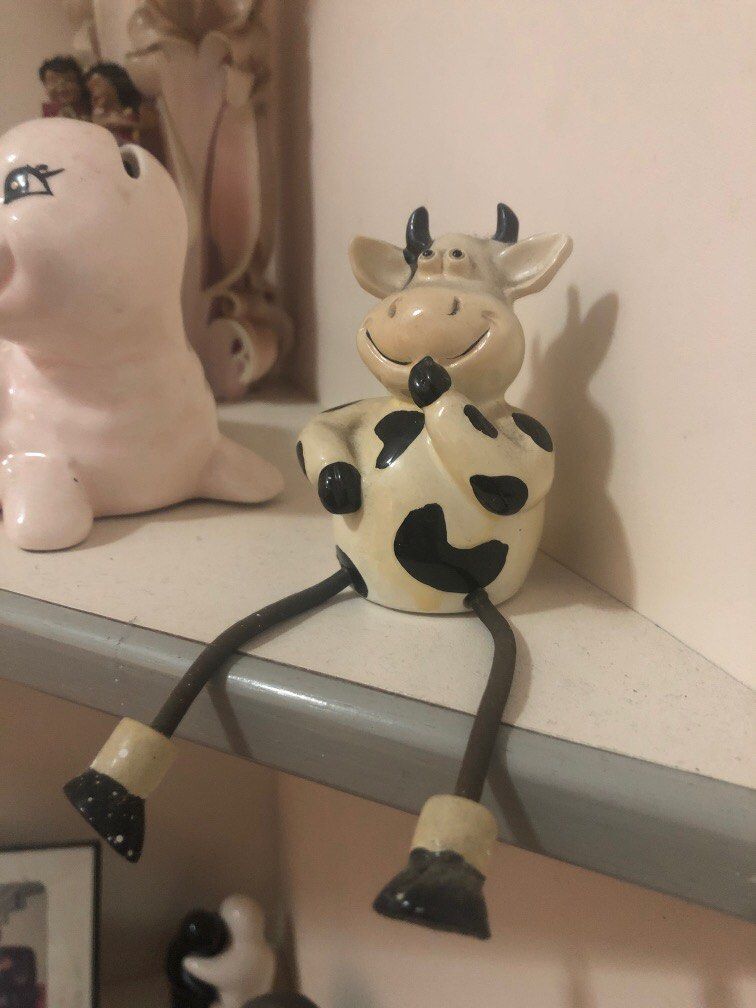 Cow display figurine long legs, Hobbies & Toys, Memorabilia ...