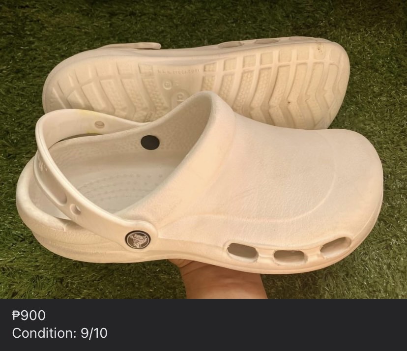 Crocs Adult M9/W11, Men's Fashion, Footwear, Slippers & Slides on Carousell