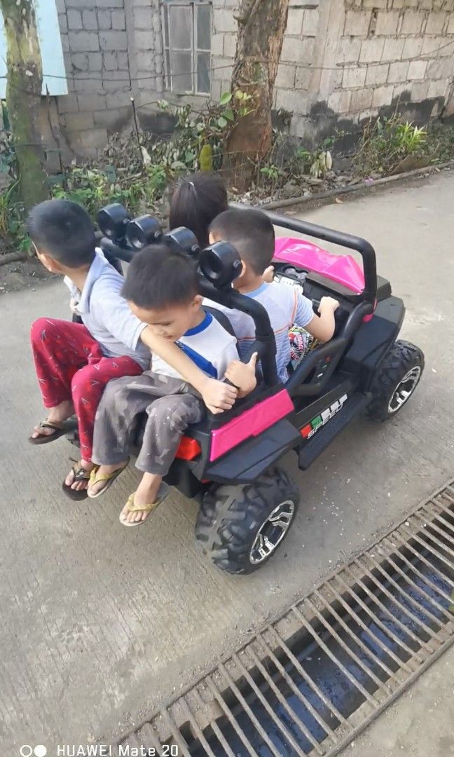 RUSH SALE: Electric car ATV big size speed 25 88, Hobbies & Toys, Toys ...