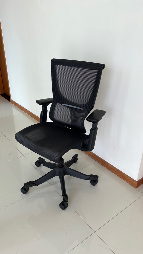 Ergotune Classic Office Chair, Furniture & Home Living, Furniture ...