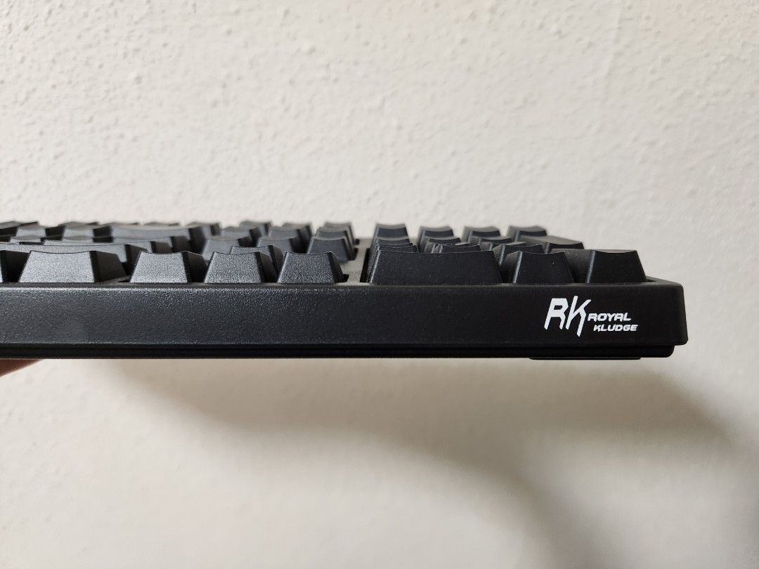 Excellent Condition Royal Kludge Wired Mechnical Keyboard Computers