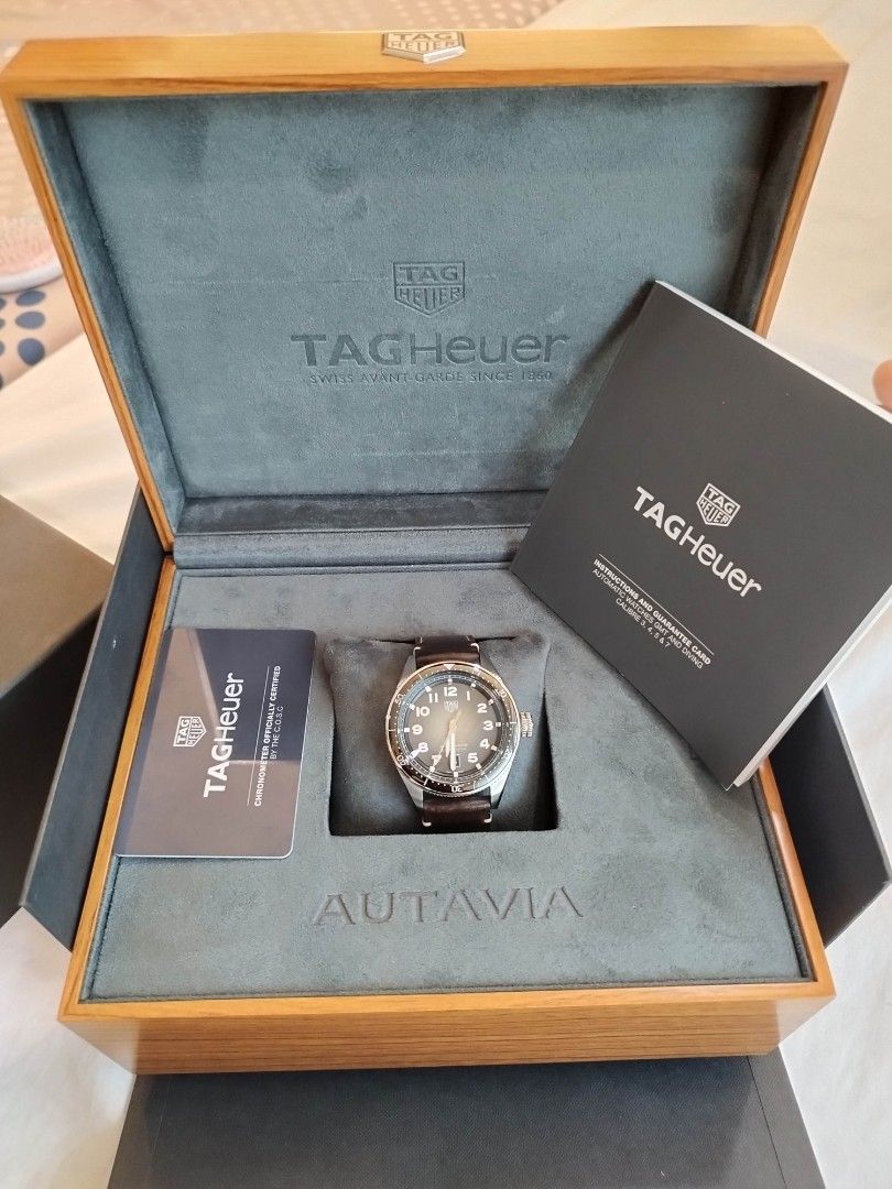 For sale tag Hever, Luxury, Watches on Carousell