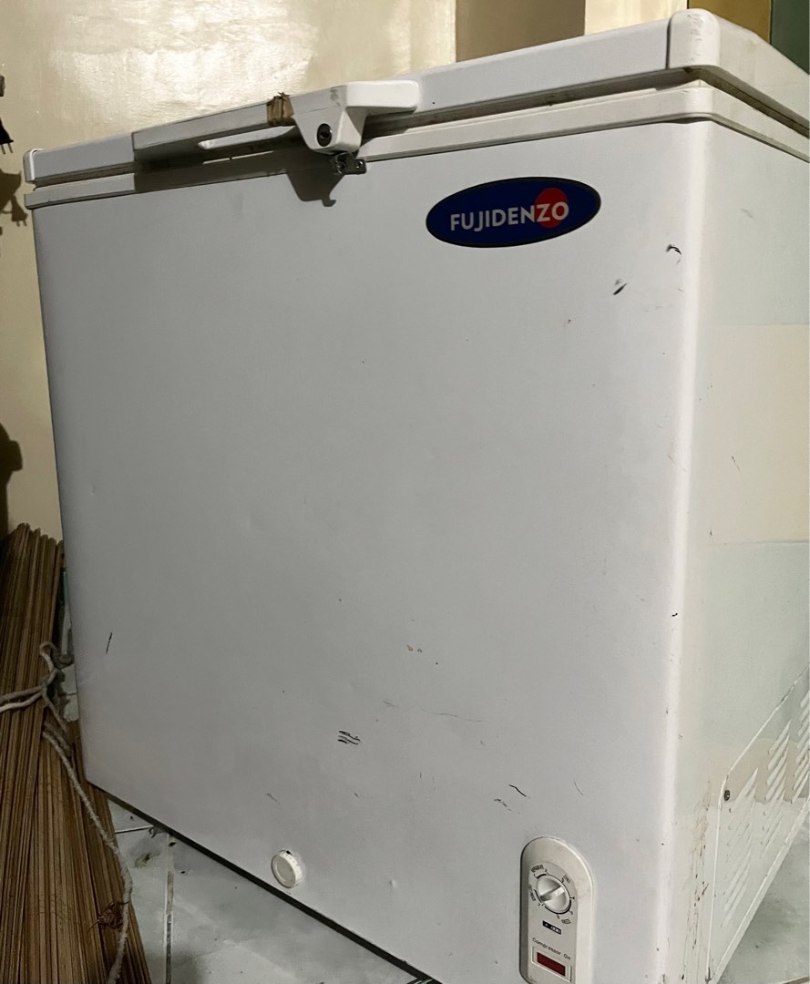 Fujidenzo Dual Function Freezer, TV & Home Appliances, Kitchen ...