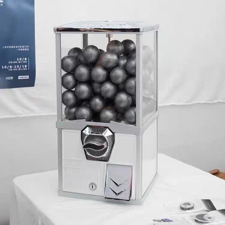 Gachapon Machine | Capsule Machine | Party Ideas, Hobbies & Toys ...